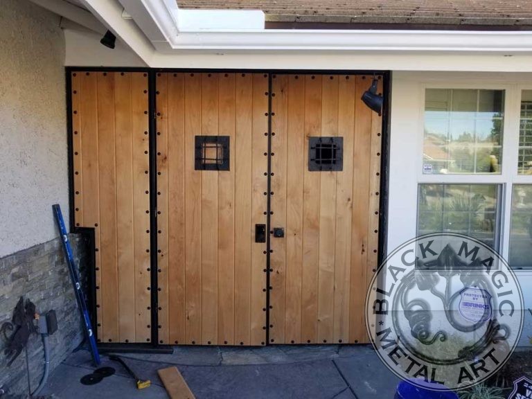 barn-door - Black Magic Metal Art